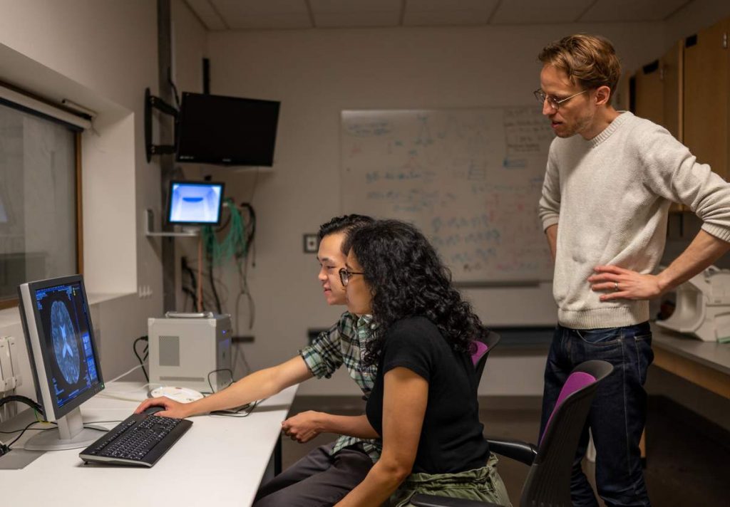 Scientists Train Ai To Read Human Thoughts